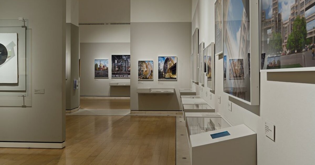 Royal Academy Building the Revolution: Soviet Art and Architecture 1915 ...