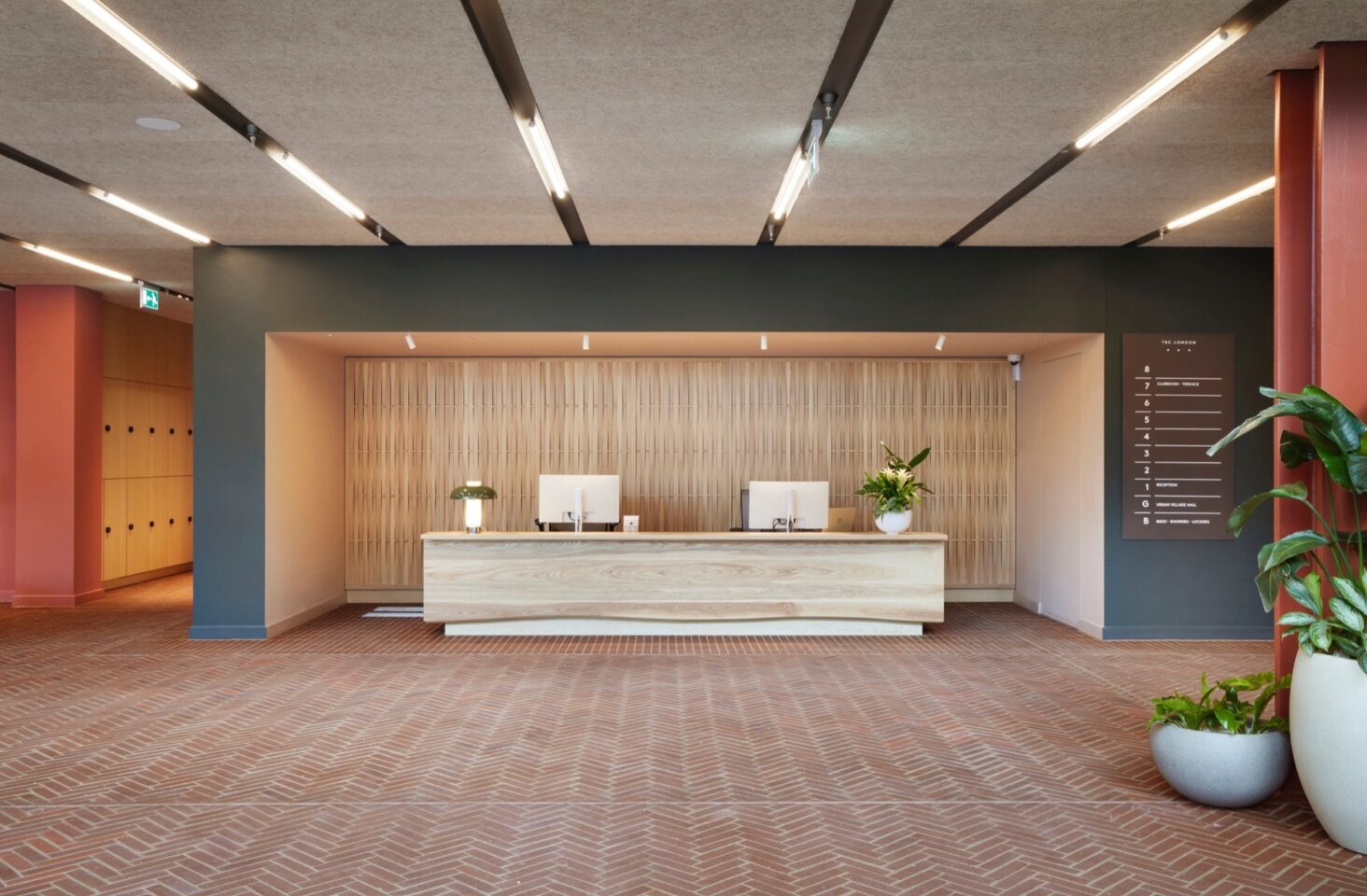 TBC.London (Tower Bridge Court) - Stiff + Trevillion